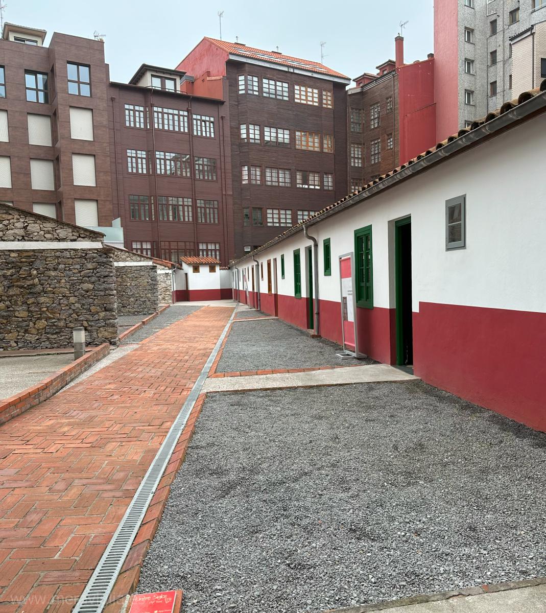 What to see in Gijón (+ unique experiences)